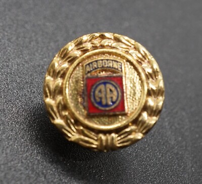 WWII 82nd Airborne Division DI Unit Crest Pin RARE SMALL SIZE | eBay