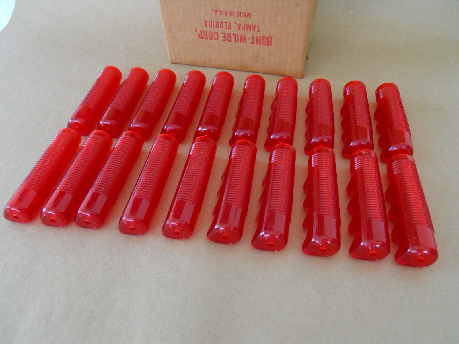 VINTAGE NOS HUNT WILDE BIKE GRIPS RED CHERRY CLEAR 7/8 SCHWINN HUFFY ...