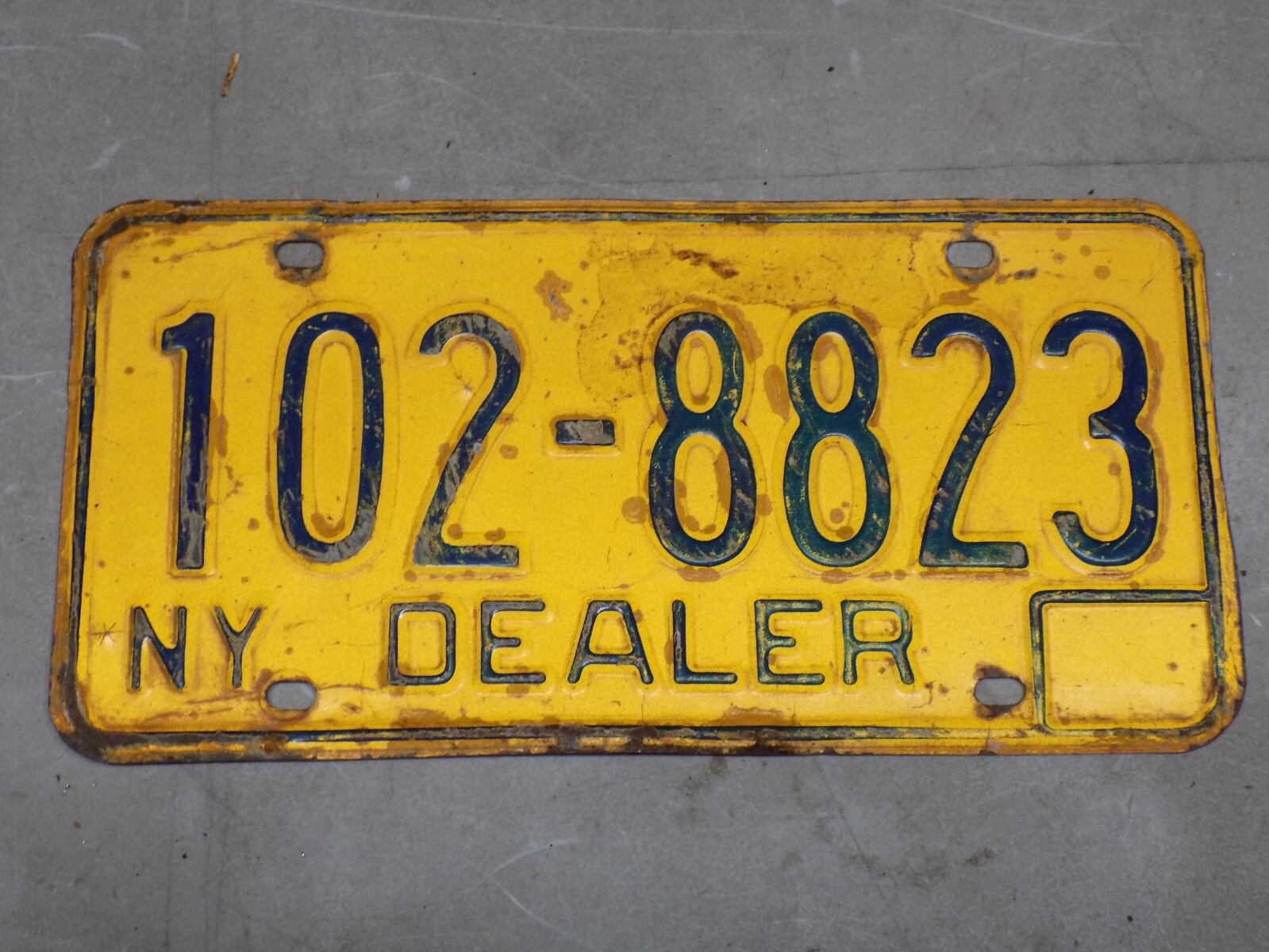 1973 - 1987 New York Dealer License Plate 102-8823 ~ FastFreeShip~ | eBay
