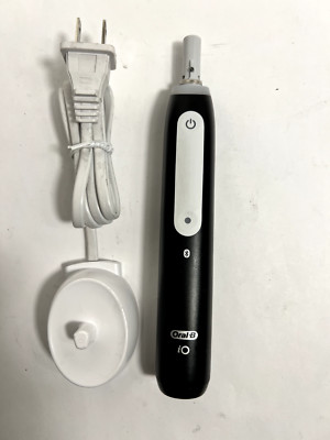 Oral-B iO Series 4 Rechargeable Toothbrush Handle & Charger - Black ...