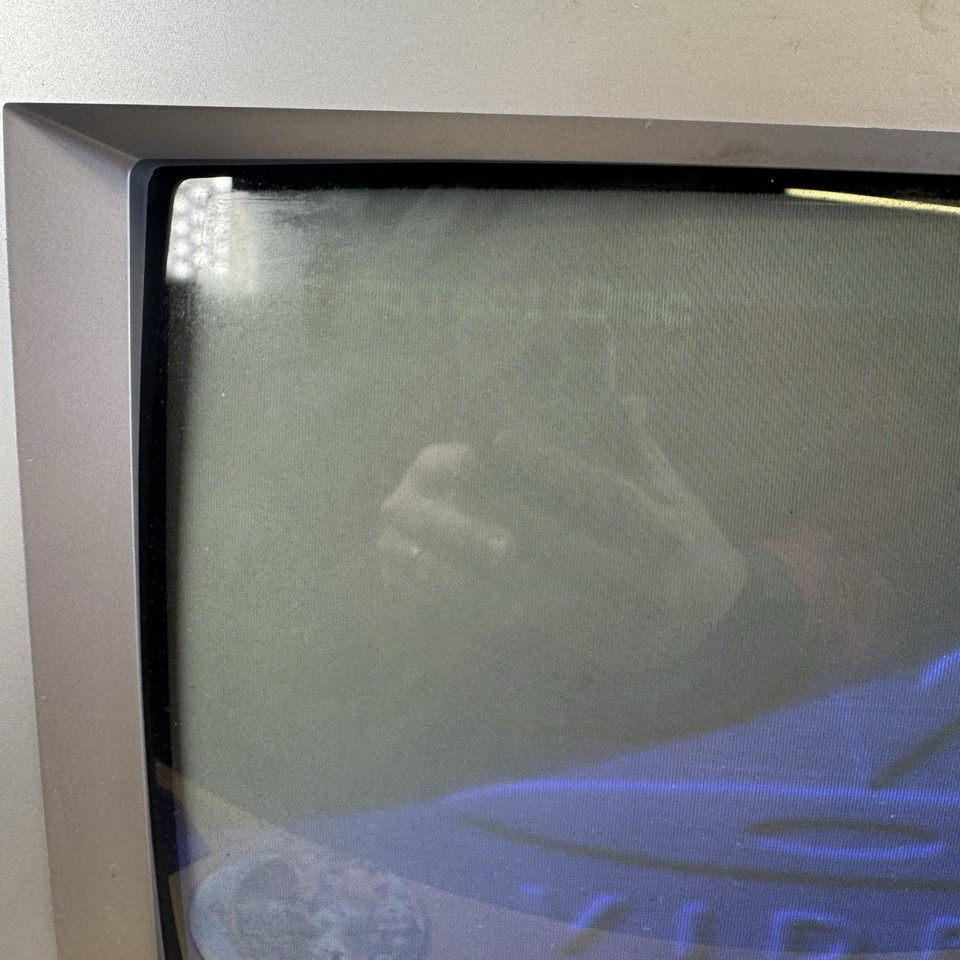 Matsui 14” TV/DVD/VHS Combi 14TVDVR1-03 Retro Gaming VHS Working DVD ...