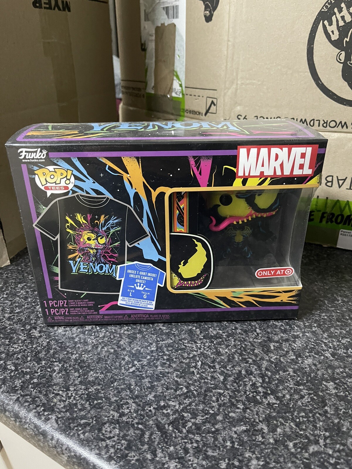 Funko Pop Tee! Marvel Venom Eddie Brock Blacklight #869 US Target ...