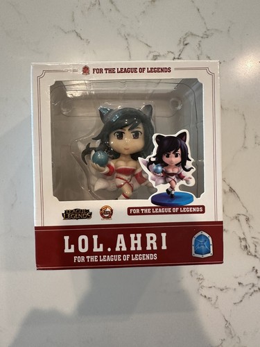 League of Legends Fans LOL.AHRI Figurine/Toy with Base | eBay