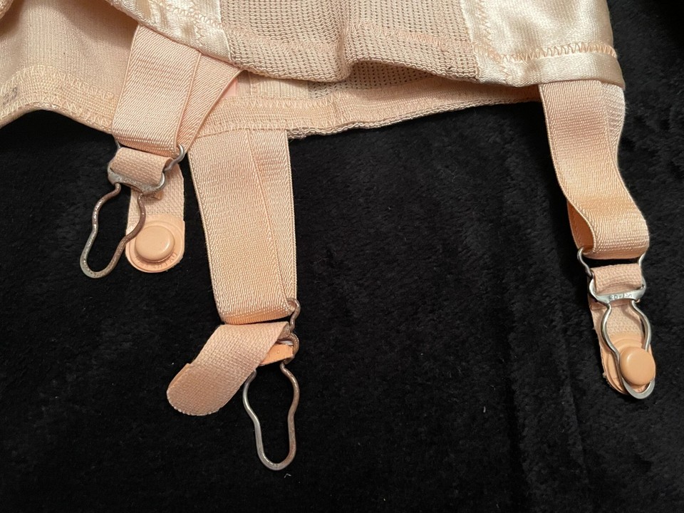 RARE NIB Vtg Satin CORSELETTE 6 Garters Open Bottom Girdle Corset Peach ...