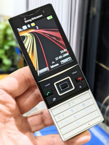 Sony Ericsson J20i (Three) 3G Mobile Phone Immaculate Condition With Charger | eBay