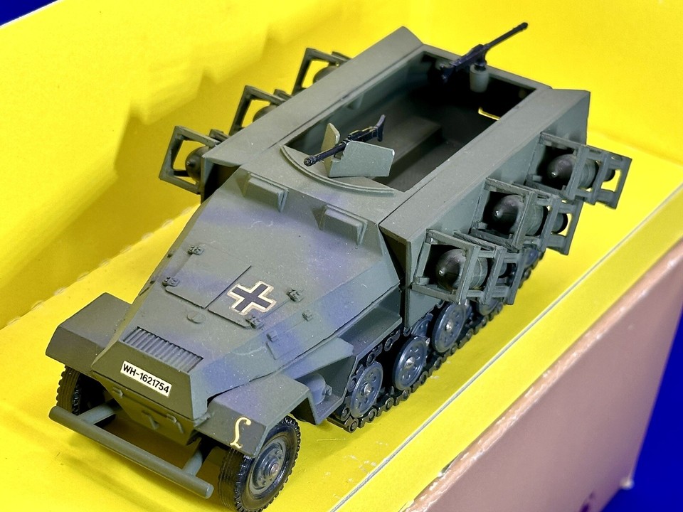 Solido Tank Museum German Hanomag Rocket Launcher Sdkfz 251 Panzer Char ...