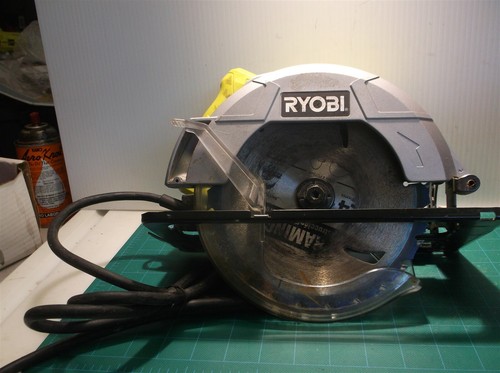 Ryobi CSB125 7 1/4 in Corded Circular Saw / 13 Amp / sn cs16015bc35544 ...