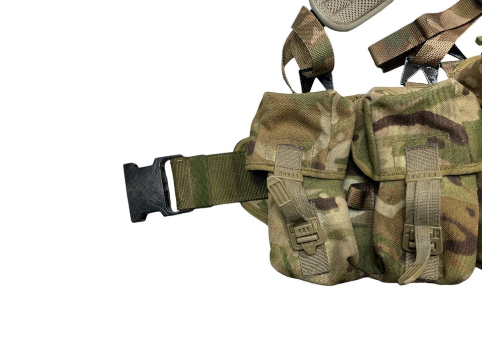British Army MTP PLCE Webbing Set with Hip Protection - Yoke, Belt and ...