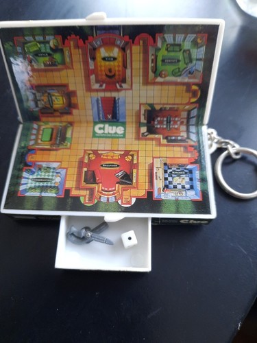 Mini Clue Board game 3x3” Vintage Keychain 1998 Hasbro Key Ring Parker ...