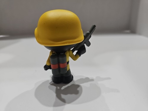 Piggy Roblox Torcher Hazmat Suit Gas Mask 3” Figure Phat Mojo Minitoon ...