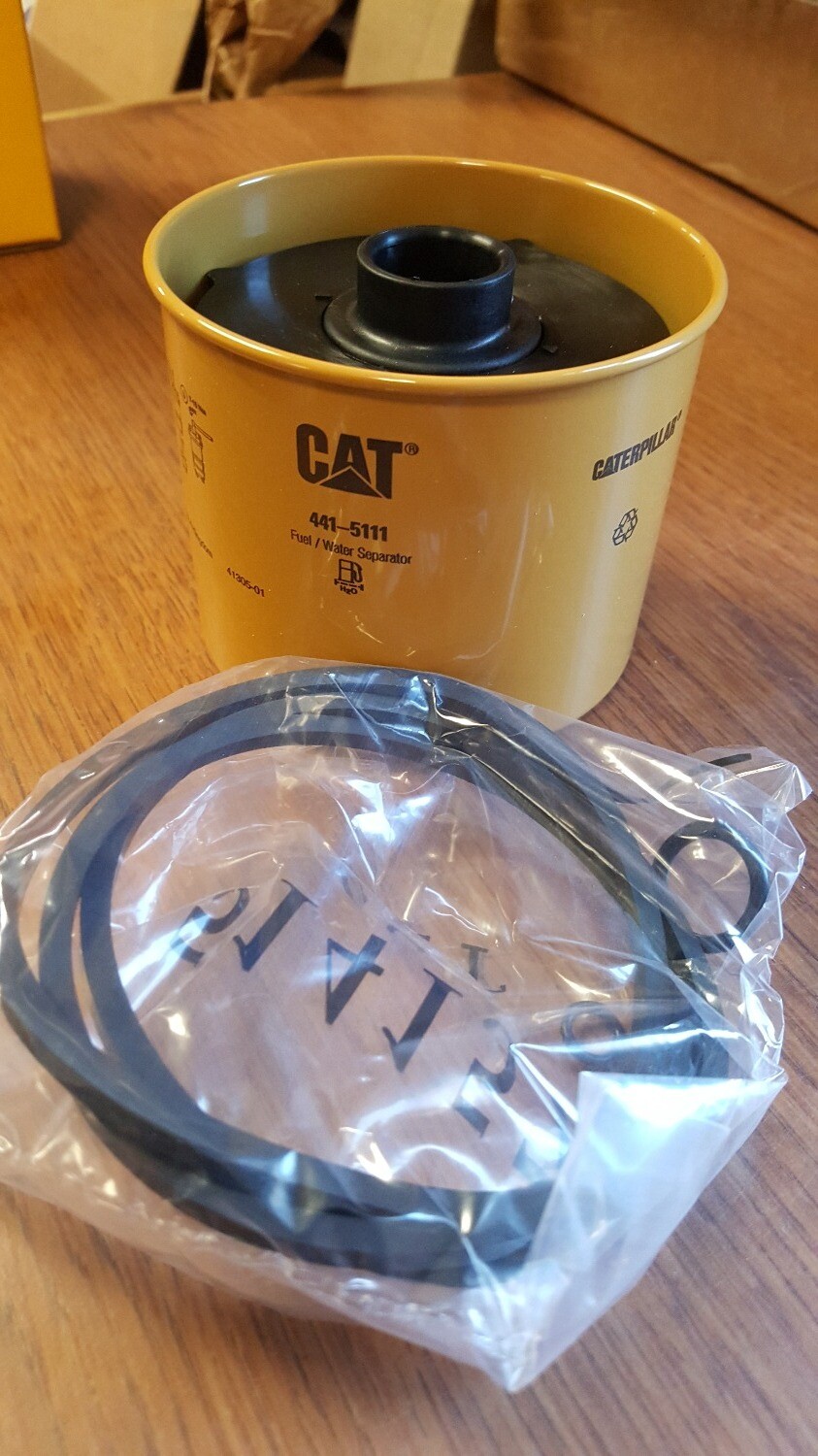 CATERPILLAR 4415111 - Cross reference fuel filters