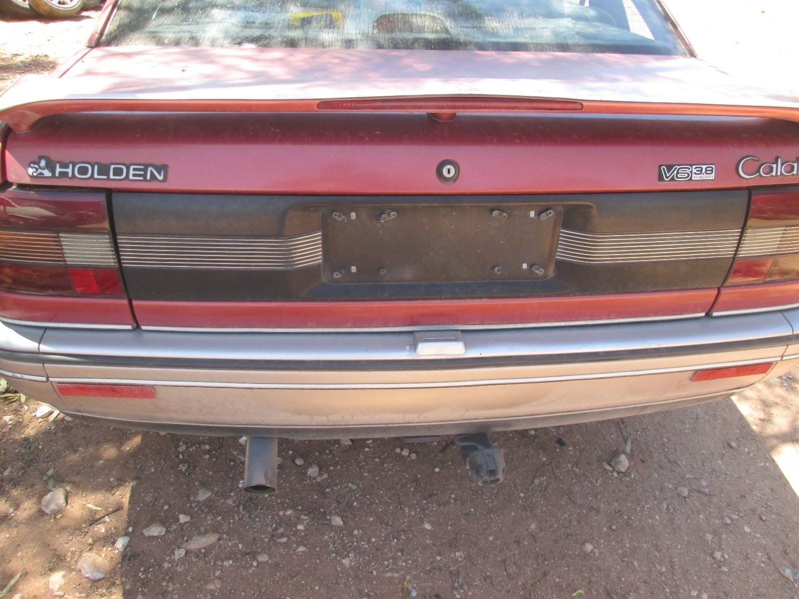 Holden CALAIS VN REAR boot garnish very good condition genuine ...