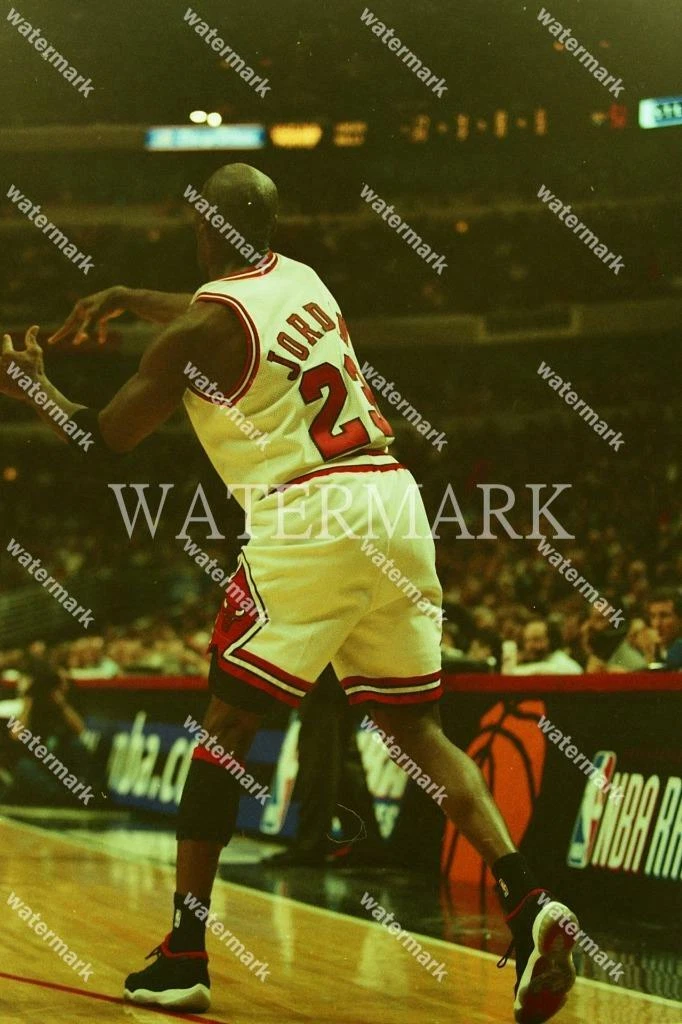 Baseball Pass Basketball