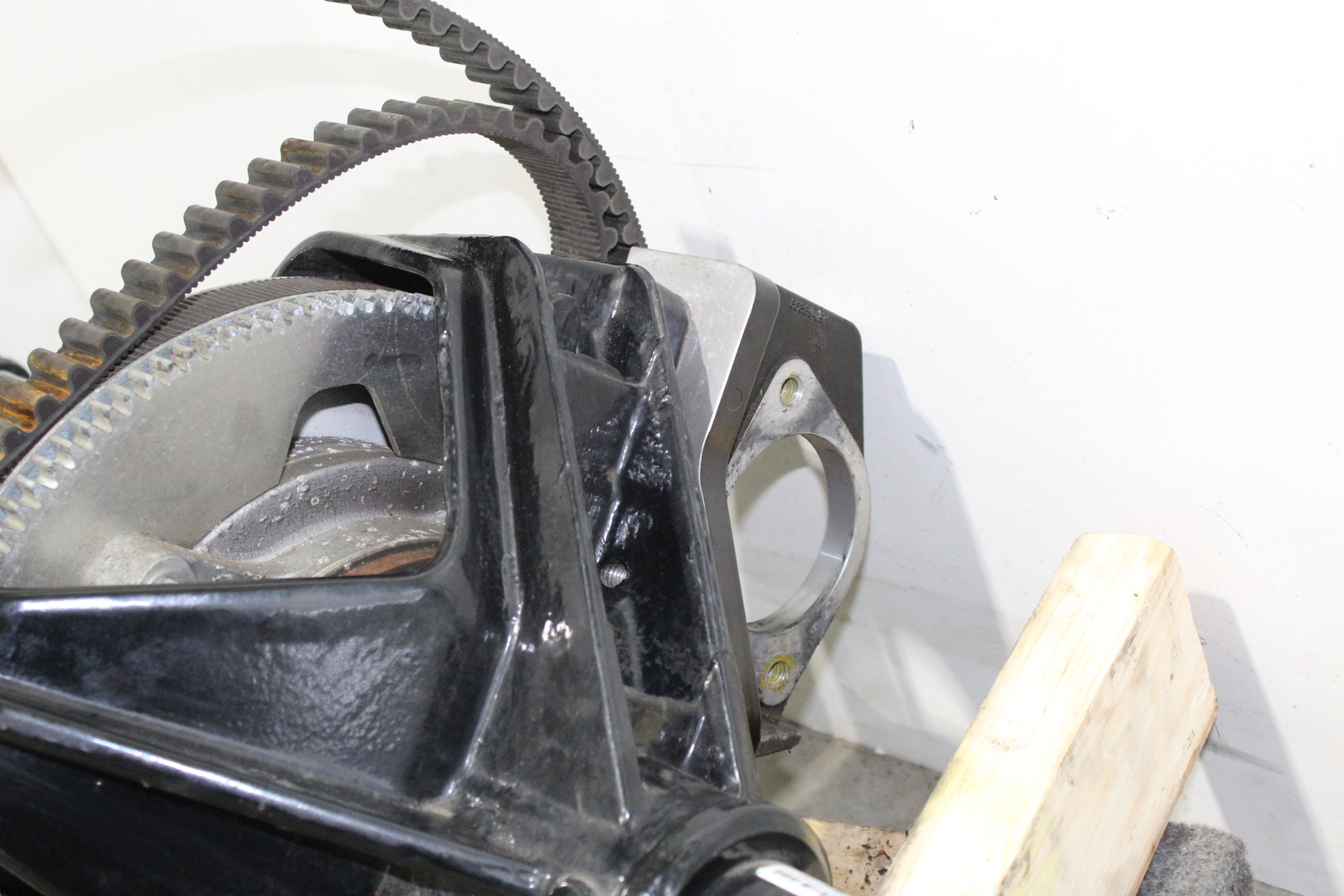 2009-2023 Harley Davidson Freewheeler Tri Glide Rear Axle End Assembly ...