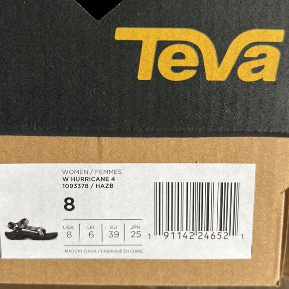 New in the box Teva Hurricane 4 Hazel Black women’s walking outdoors ...