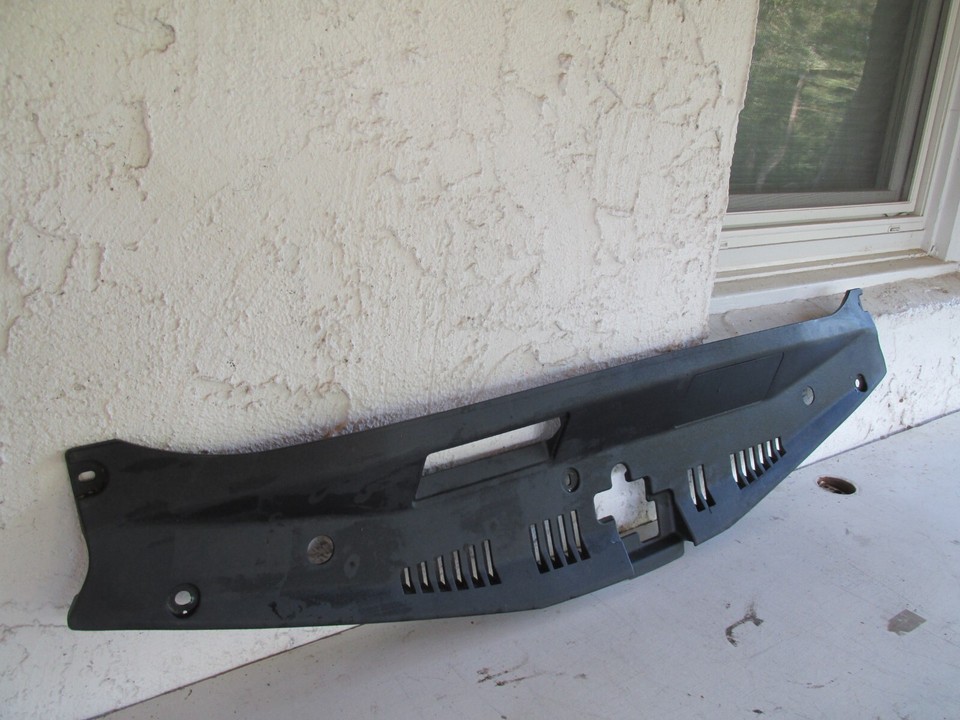 OEM 2018-23 Toyota Camry Sight Shield Seal Cool Air Intake 53295-06190 ...