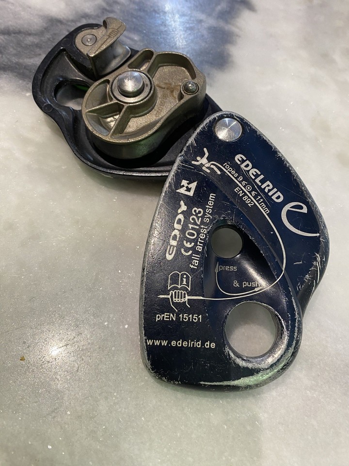 Edelrid Eddy Belay Device, Rock Climbing | eBay UK