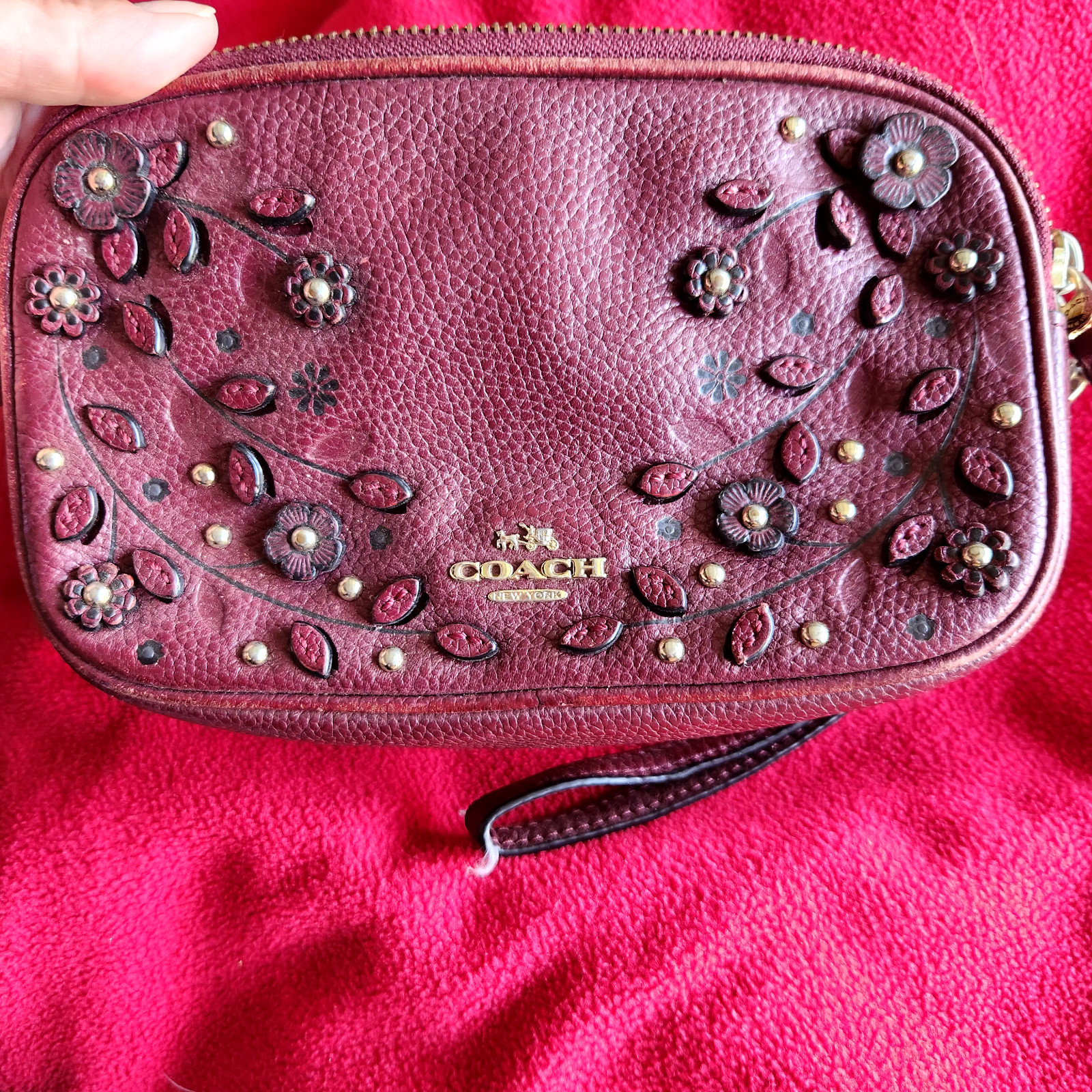 Rare COACH vintage burgundy willow floral wristlet w/… - Gem