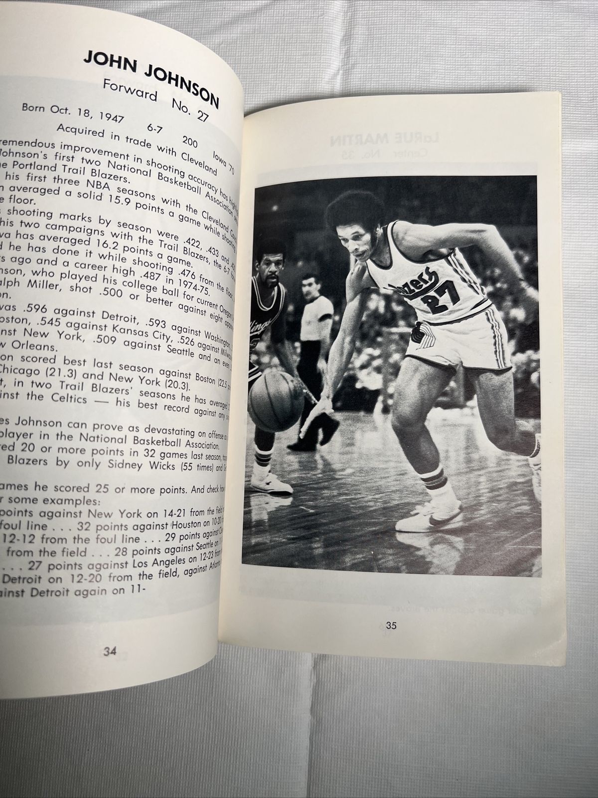 1975-1976 PORTLAND TRAIL BLAZERS NBA Media Guide BILL WALTON Vintage ...