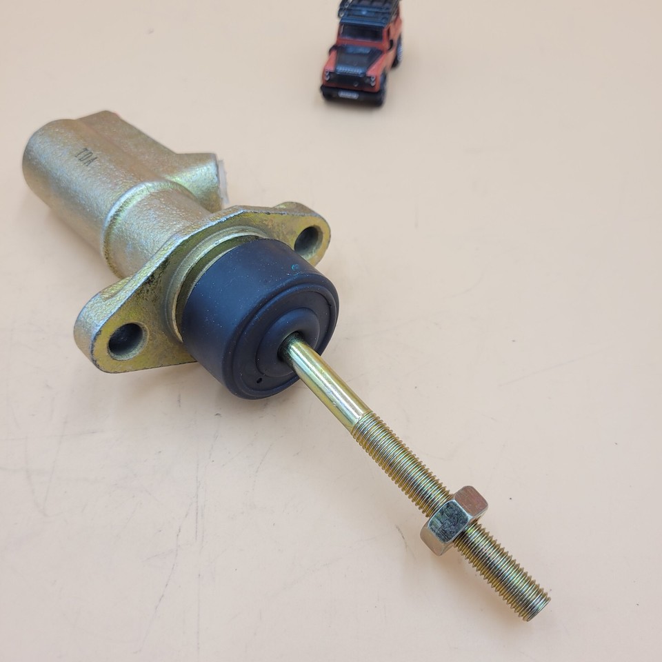 LR SERIES III SWB 88' up to 1980 Brake Master Cylinder 90569126 | eBay