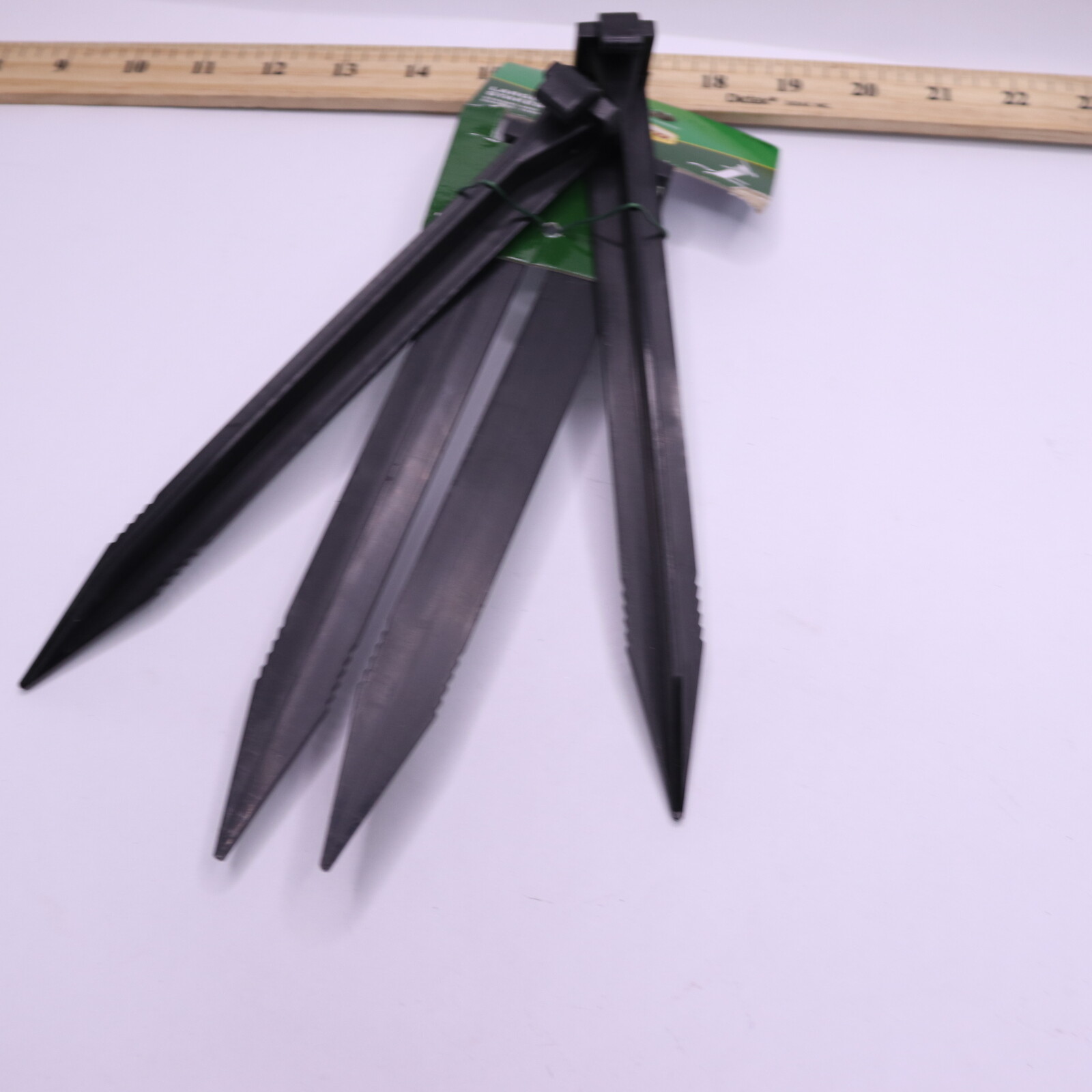 (4-Pk) Vigoro Outdoor Stakes Plastic 9" | eBay