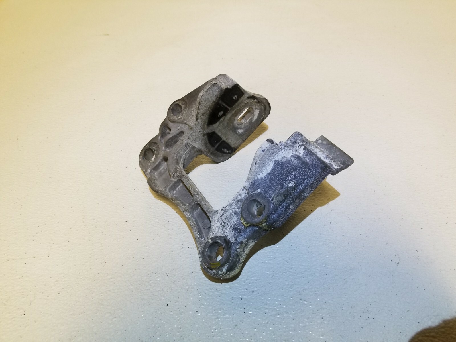 11 12 13 14 FORD EDGE ENGINE MOUNT BRACKET DRIVER SIDE OEM 43k Miles | eBay