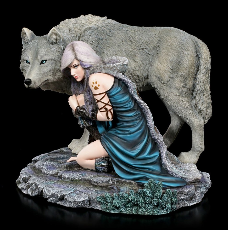 Wolf Figur - Protector by Anne Stokes - limitiert - Sammlerfigur ...