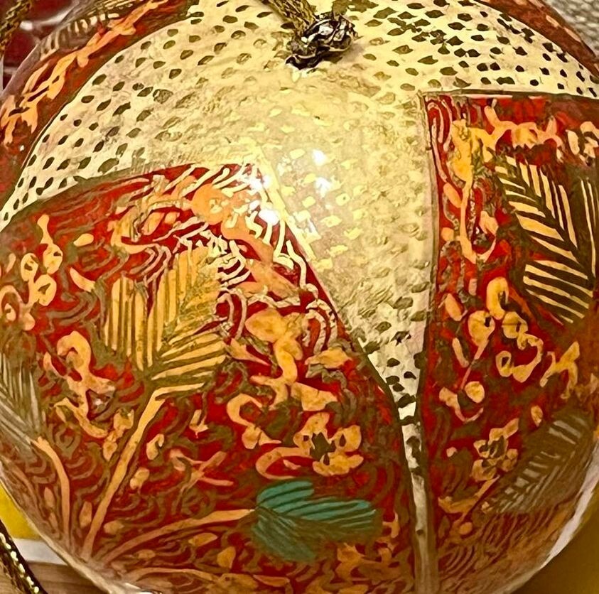 Large 4" dia Paper Mache Lacquered Hand Painted Ball Ornament Kashmir ...