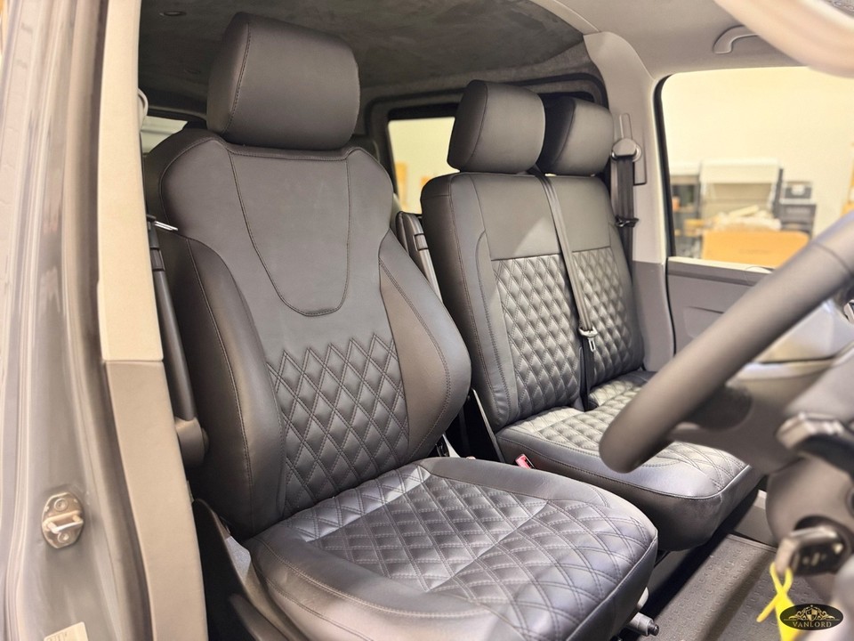 2022 VW Transporter T6.1 T32 Highline Kombi Auto 150BHP DSG Pure Grey ...