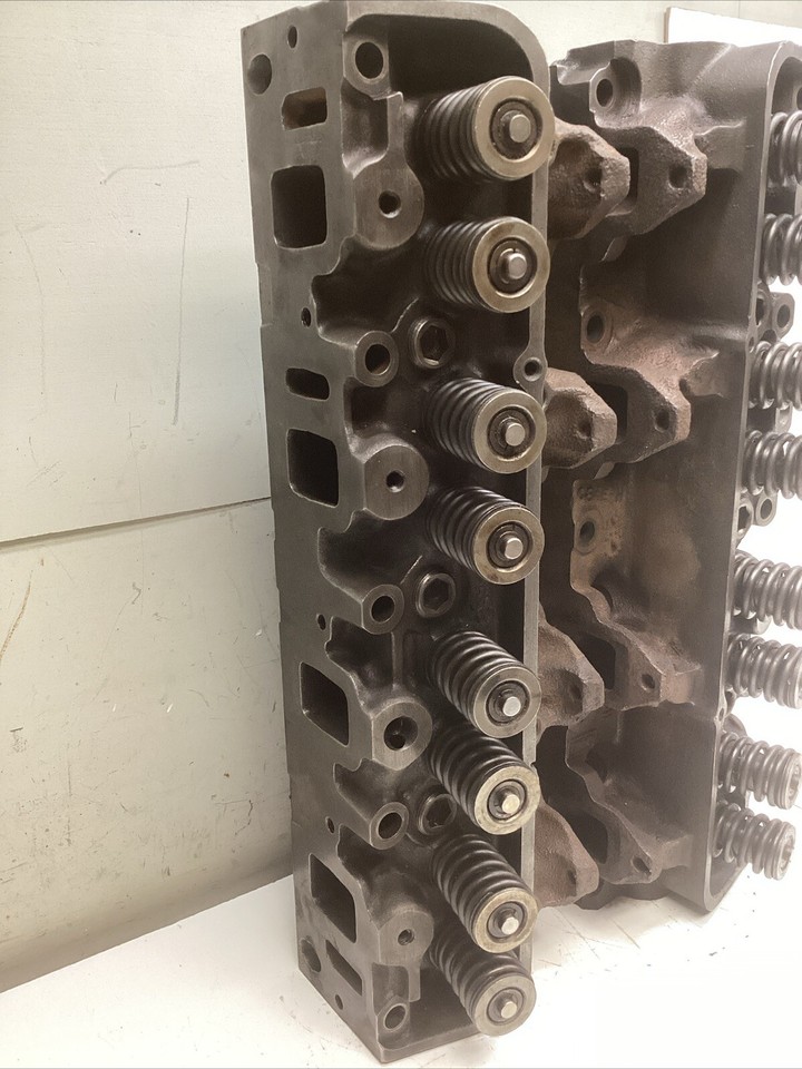 1968-1969 Ford Mustang 390 428 FE Cylinder Head Set C8AE-H DATE-8A29 ...