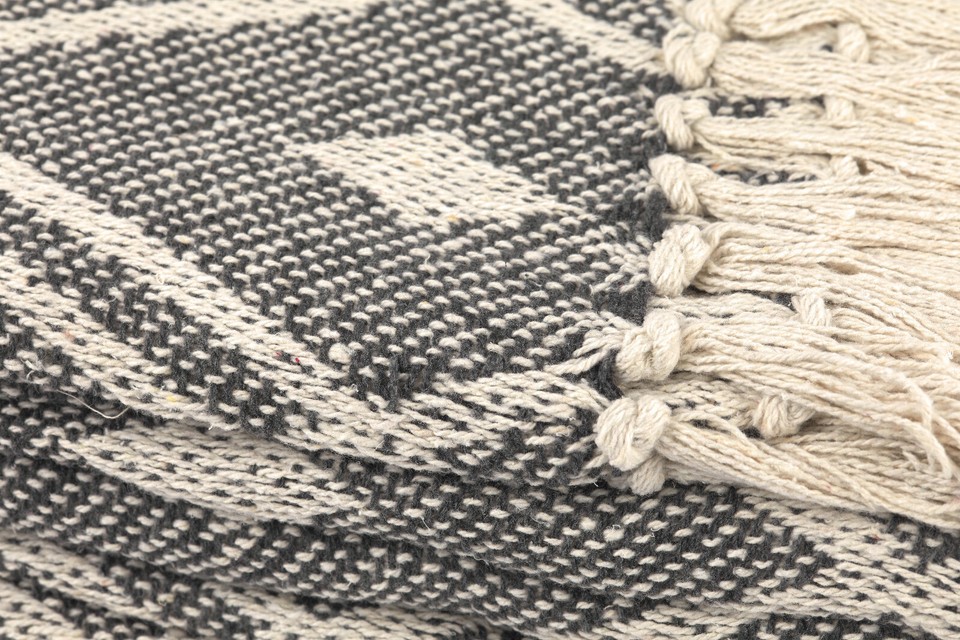 100% Cotton Woven Diamond Geometric Scandi Sofa / Bed Throw in 4 ...