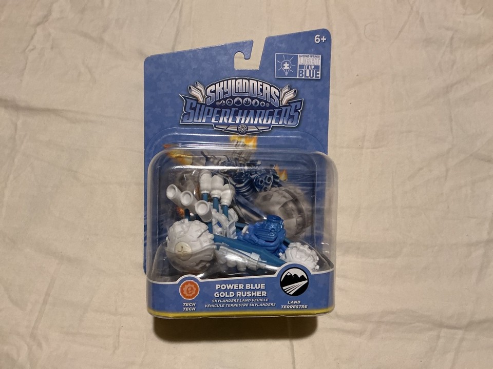 Skylanders Superchargers Power Blue Trigger Happy and Gold Rusher NIB ...