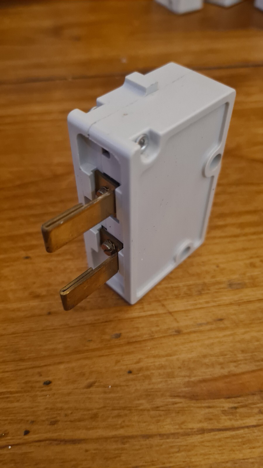 WYLEX PLUG IN MCB 6/16AMP TYPE B PUSH IN WITHOUT BASE SHIELD | eBay UK