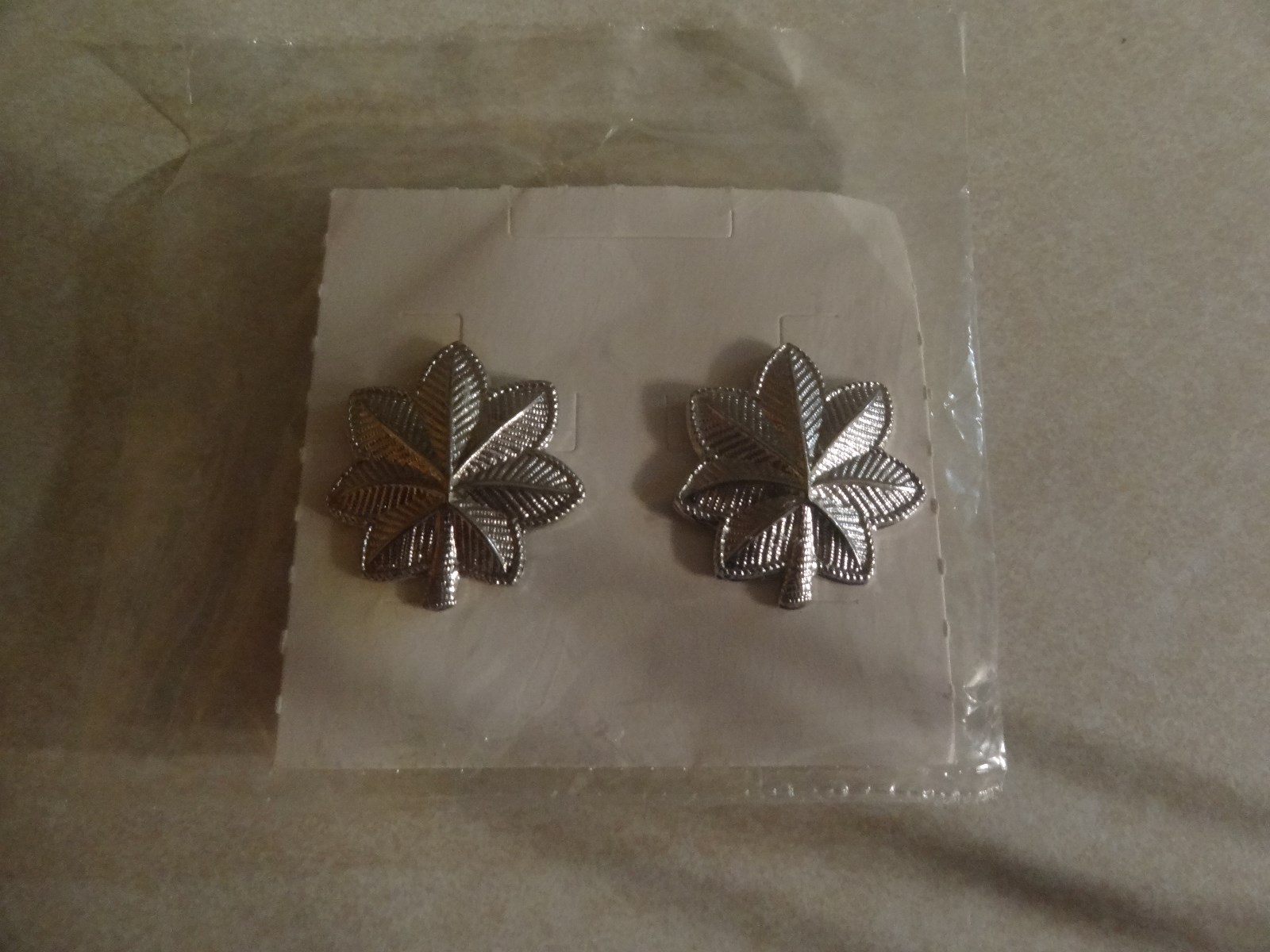 MILITARY INSIGNIA RANK SET OF 2 METAL OFFICER LIEUTENANT COLONEL LTC ...