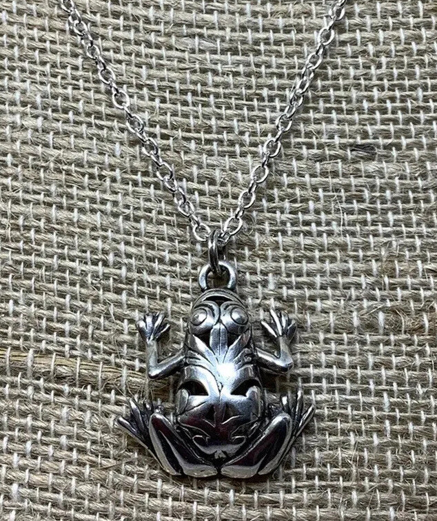 JEZLAINE Handmade LITTLE TOAD 925 Sterling Filigree Pendent 18” Chain 5 ...