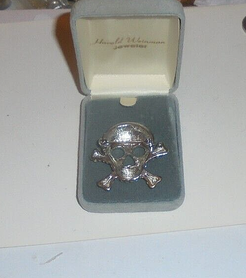 Deluxe Biker Gang Club Evil Occult Crystal Skull Pin Badge Jacket Vest ...