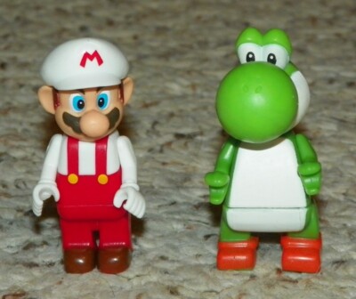 MEGA BLOKS - Super Mario Bros. - Mario & Yoshi - Mini Figures / Mini ...