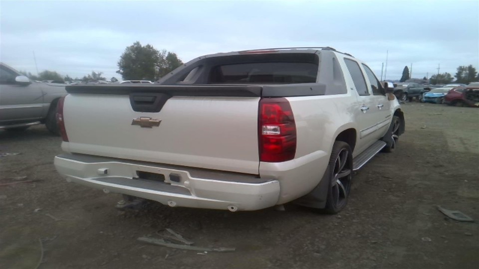 Used Tailgate fits: 2008 Chevrolet Avalanche 1500 endgate w/rear view ...