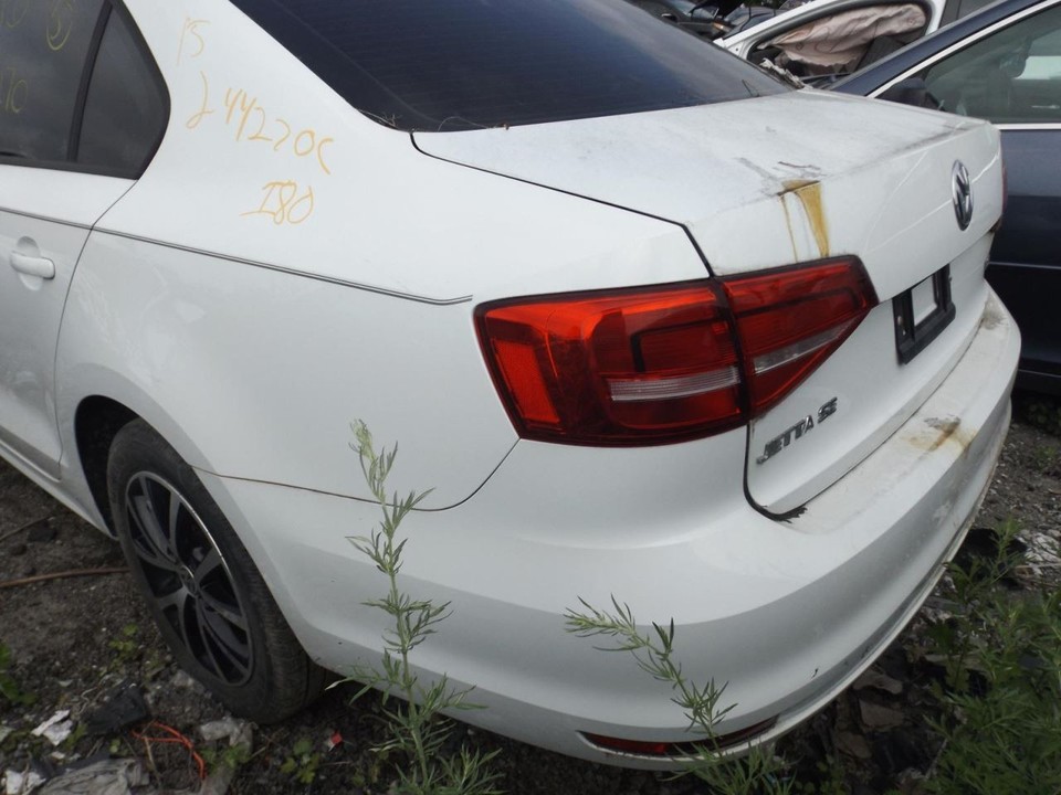 Passenger Tail Light Sedan Base Incandescent Bulb Fits 15-16 JETTA ...