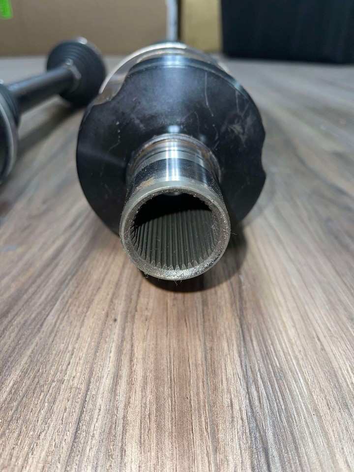 Chevy Corvette C6 Z06 Rear Axles Cut for Wheel Caps 33 Spline (PAIR ...