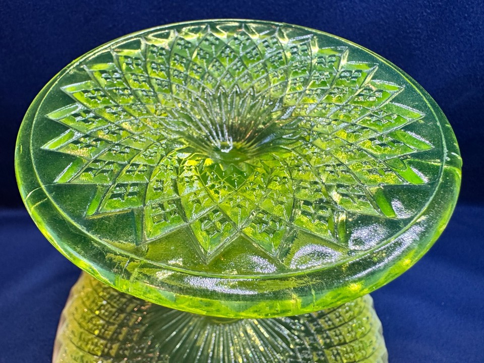 Uranium Glass Large Comport Davidson Somerset Pattern RD 254027 Antique ...