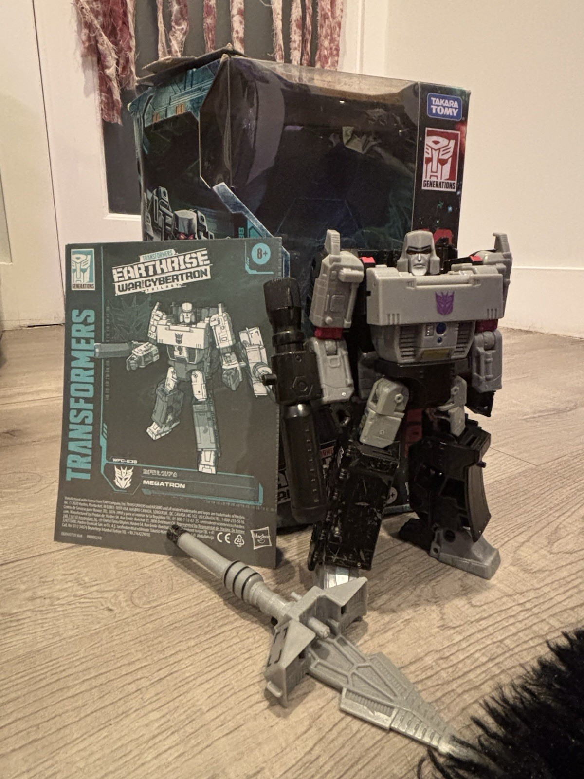 Transformers Earthrise WFC Megatron Complete w Box | eBay