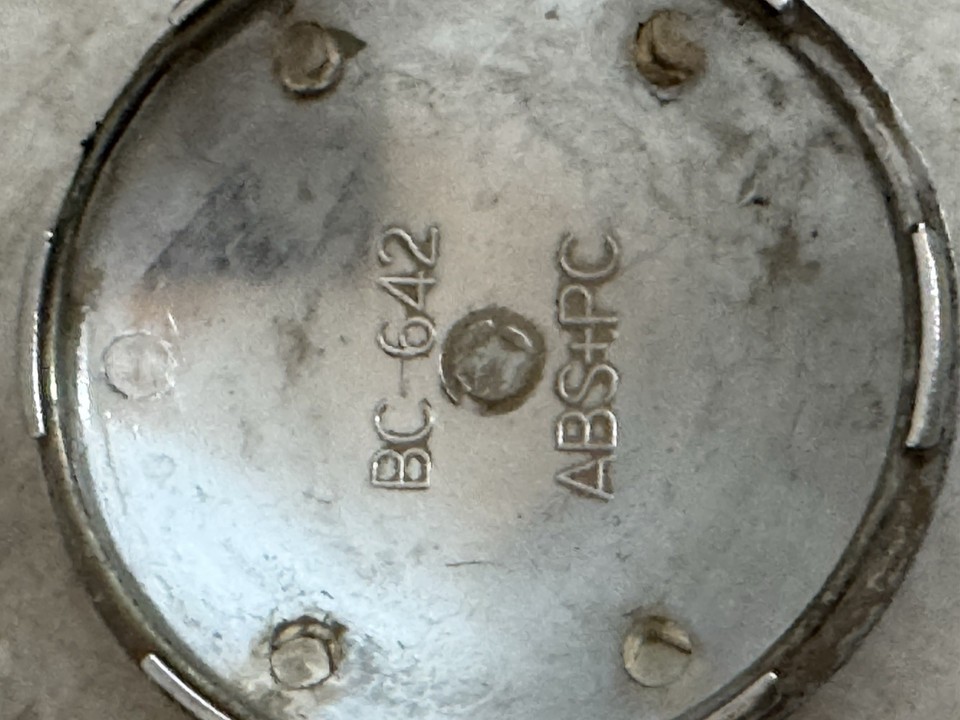 Liquid Metal Liquidmetal Snap In Chrome Wheel Rim Hub Cover Center Cap ...