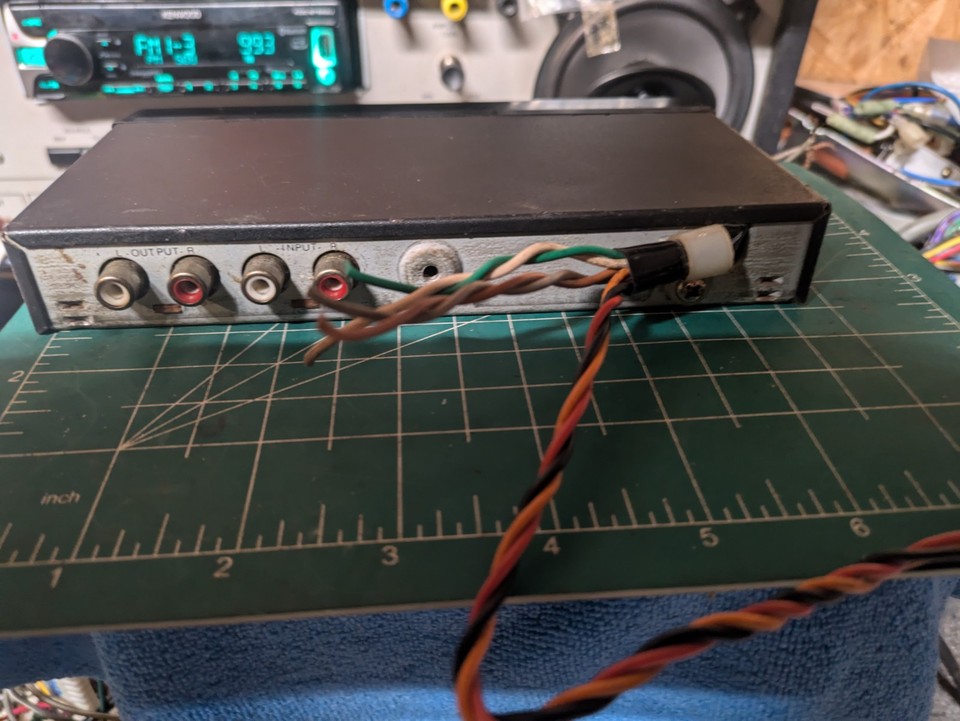VTG Old School 80s Realistic Car Stereo Active Graphic Audio Equalizer ...
