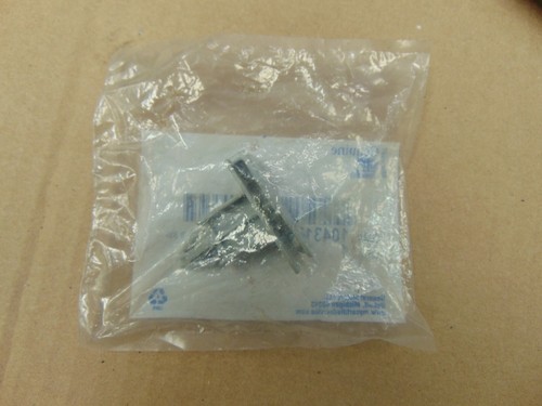 2000-2016 CHEVROLET IMPALA ROCKER PANEL MOULDING MOLDING CLIP 10431761 ...