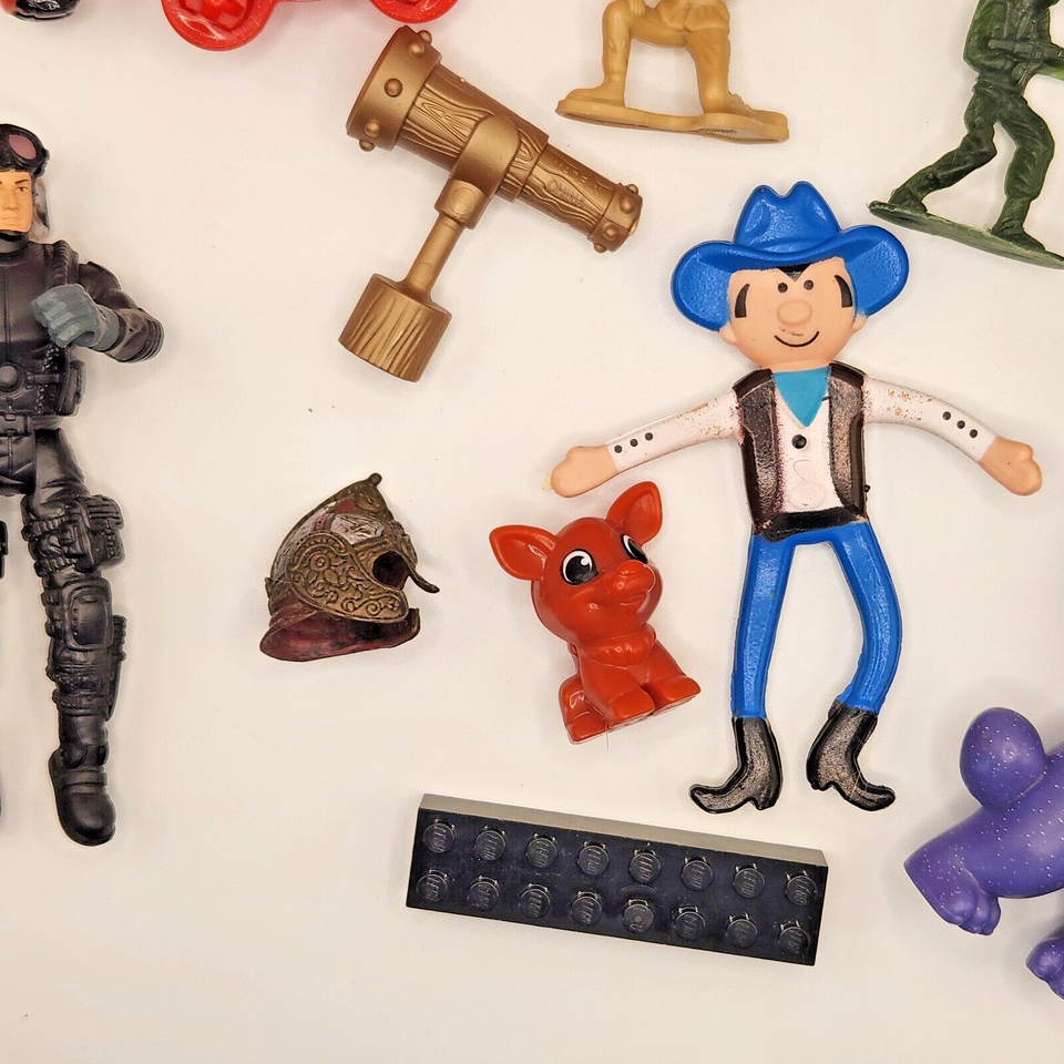 Junk Drawer Toy Lot Action Figures Parts and Accessories | eBay