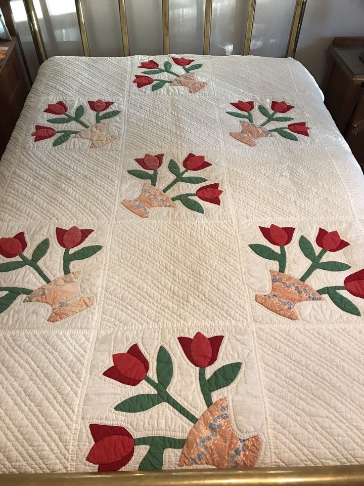 Vintage Hand Quilted Tulip Flower Basket Patchwork Quilt - 76” x 62” | eBay