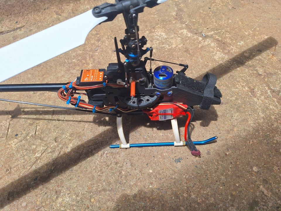 e flite blade 400 3d helicopter | eBay