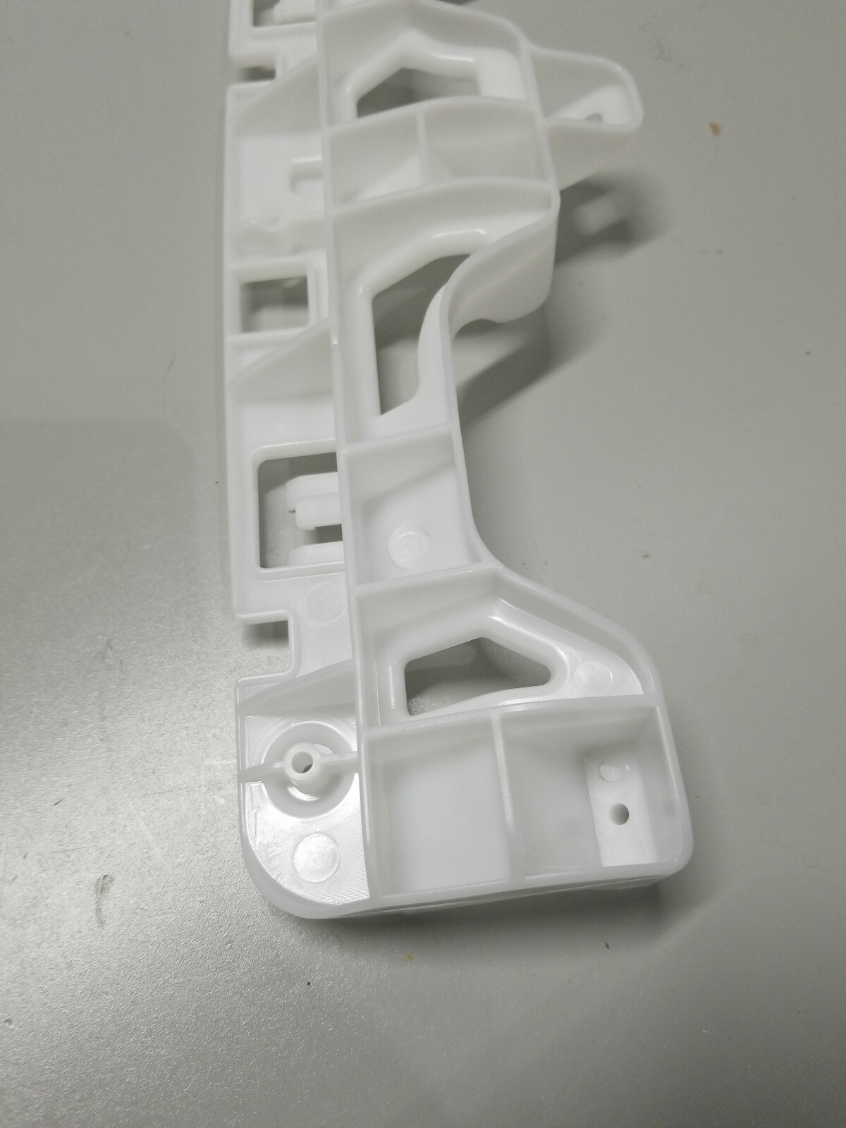 C6 Lexus TOYOTA OEM 15-17 NX200t Front Bumper-Lower Bracket Left ...