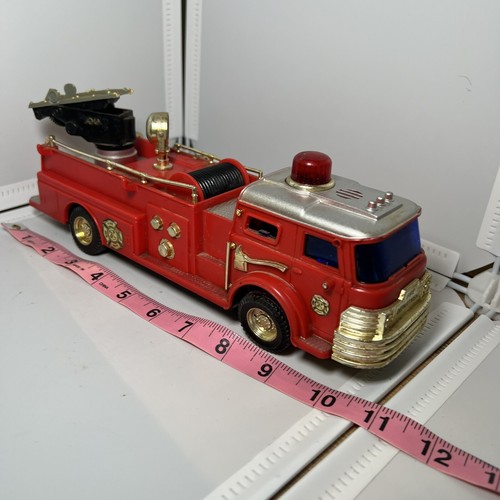 New Bright 1980 Battery Operated Fire Engine Bump N Go Action Works ...